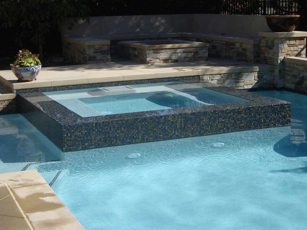 Monaco Luxury Pools » Spas