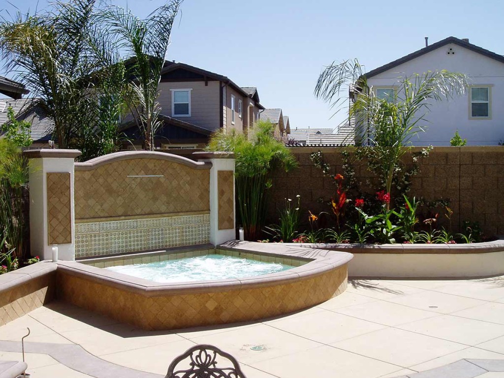 Monaco Luxury Pools » Spas