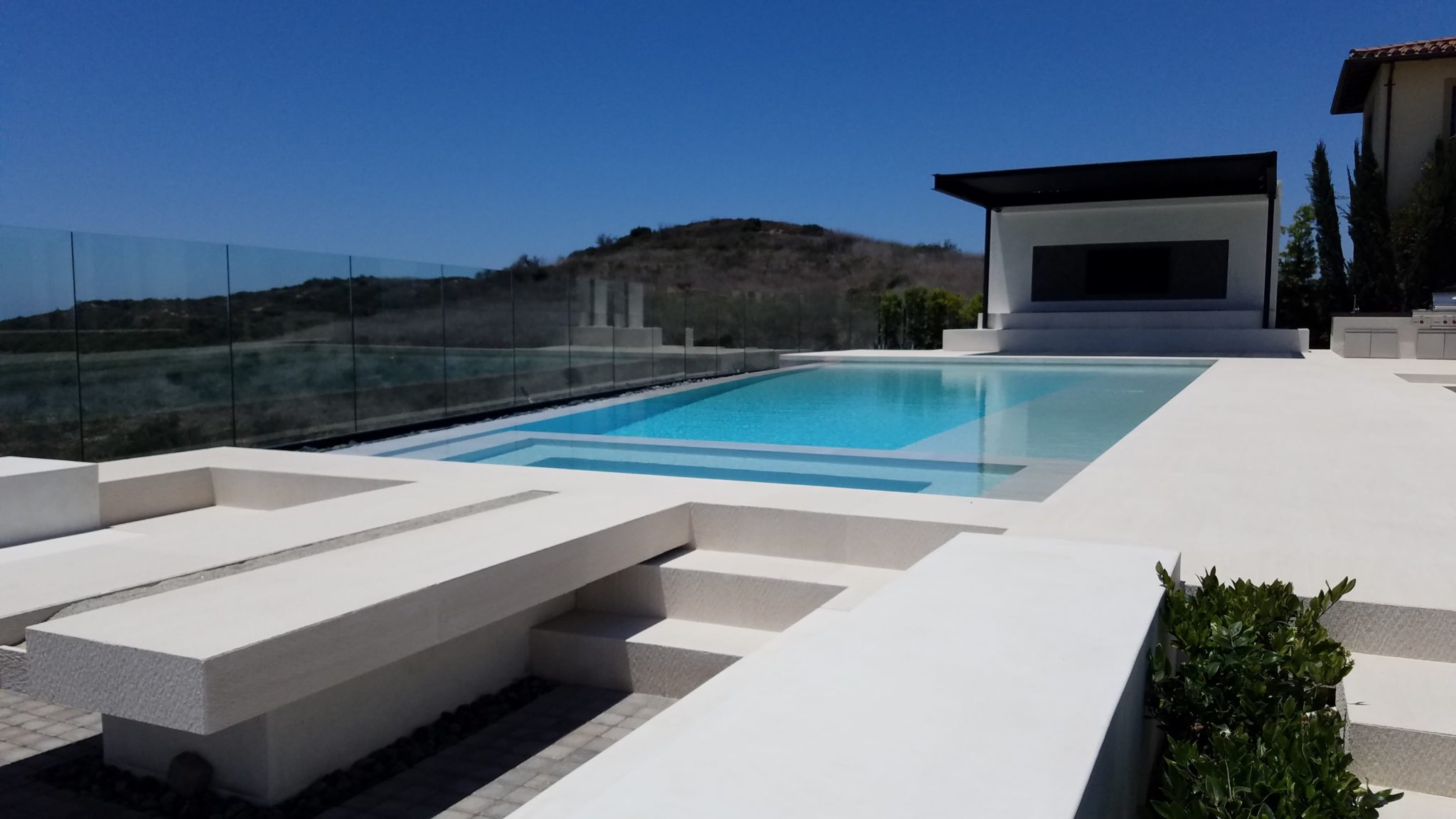 Monaco Luxury Pools » Pools