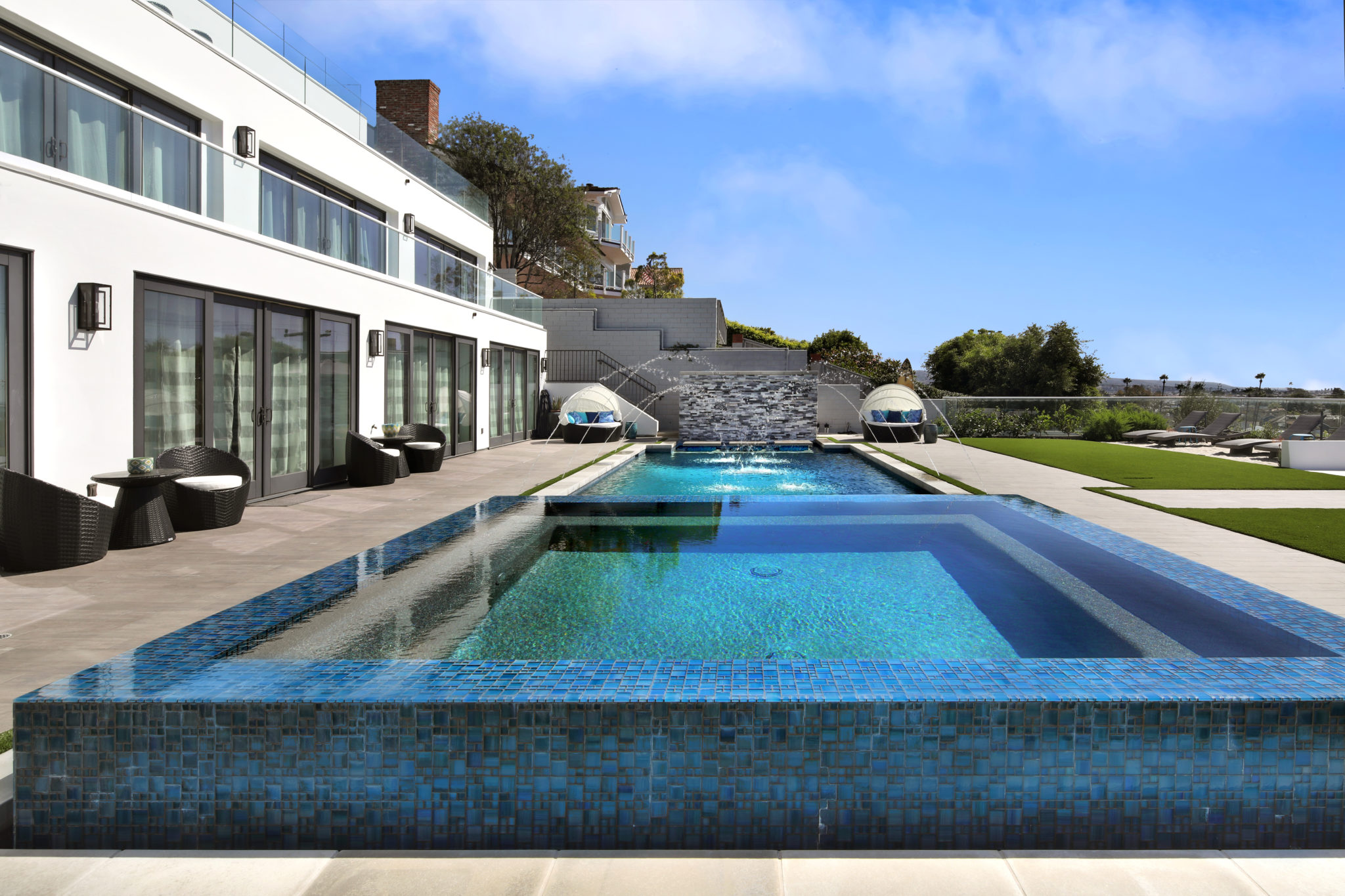 Monaco Luxury Pools » Pools